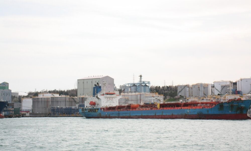 SK Gas signs MoU with H-Line Shipping, Ulsan Port Authority for LNG ...