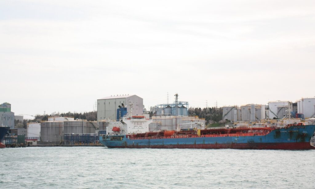 SK Gas signs MoU with H-Line Shipping, Ulsan Port Authority for LNG ...