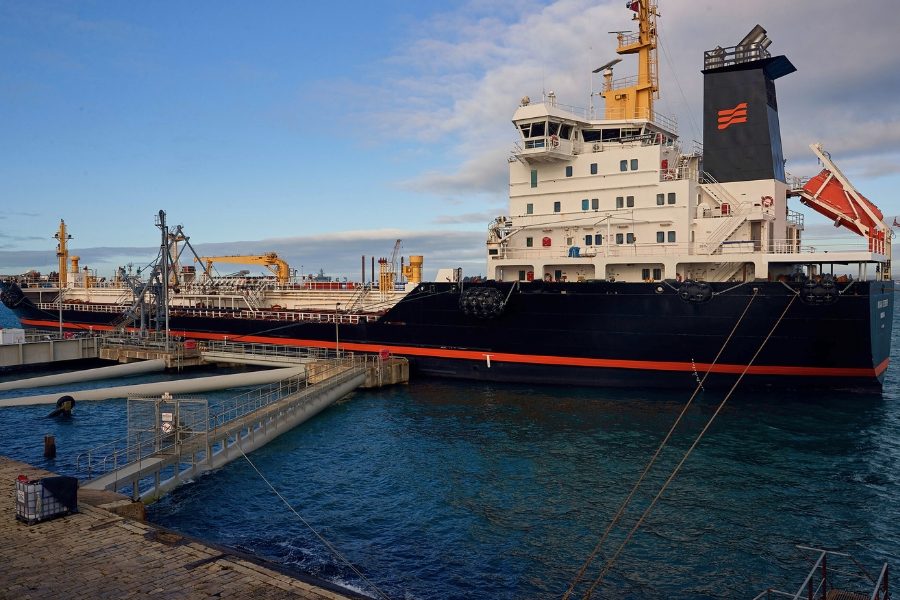 Pirates abandon “Monjasa Reformer”, portion of crew returns to safety ...