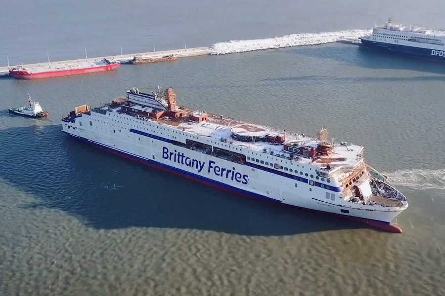 Brittany Ferries welcomes first LNG-power ferry to serve UK at launch ...