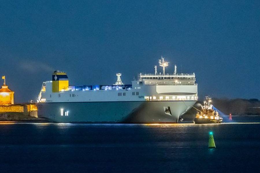 LNG-powered Roro vessel “Faustine” makes maiden call at Port of ...