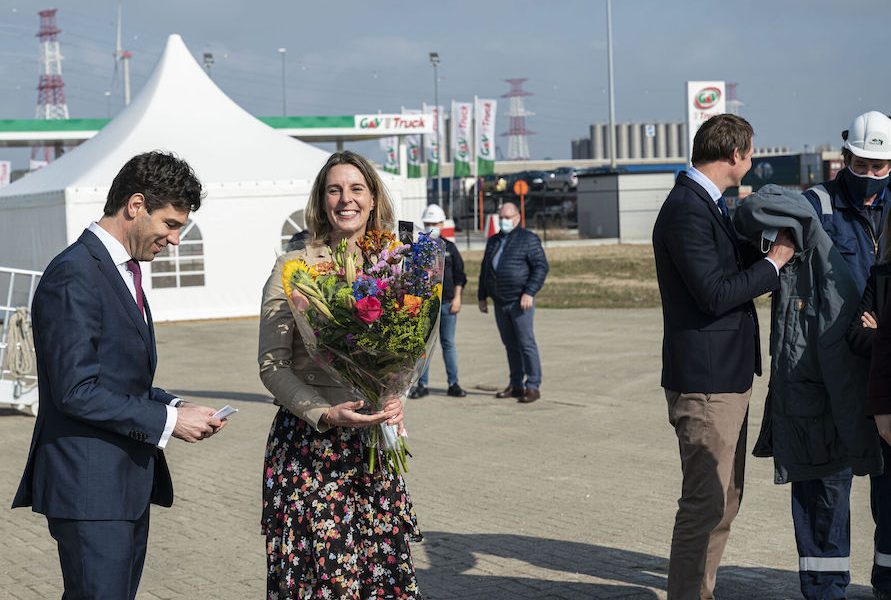 Titan LNG holds christening ceremony for LNG bunker barge ‘FlexFueler ...