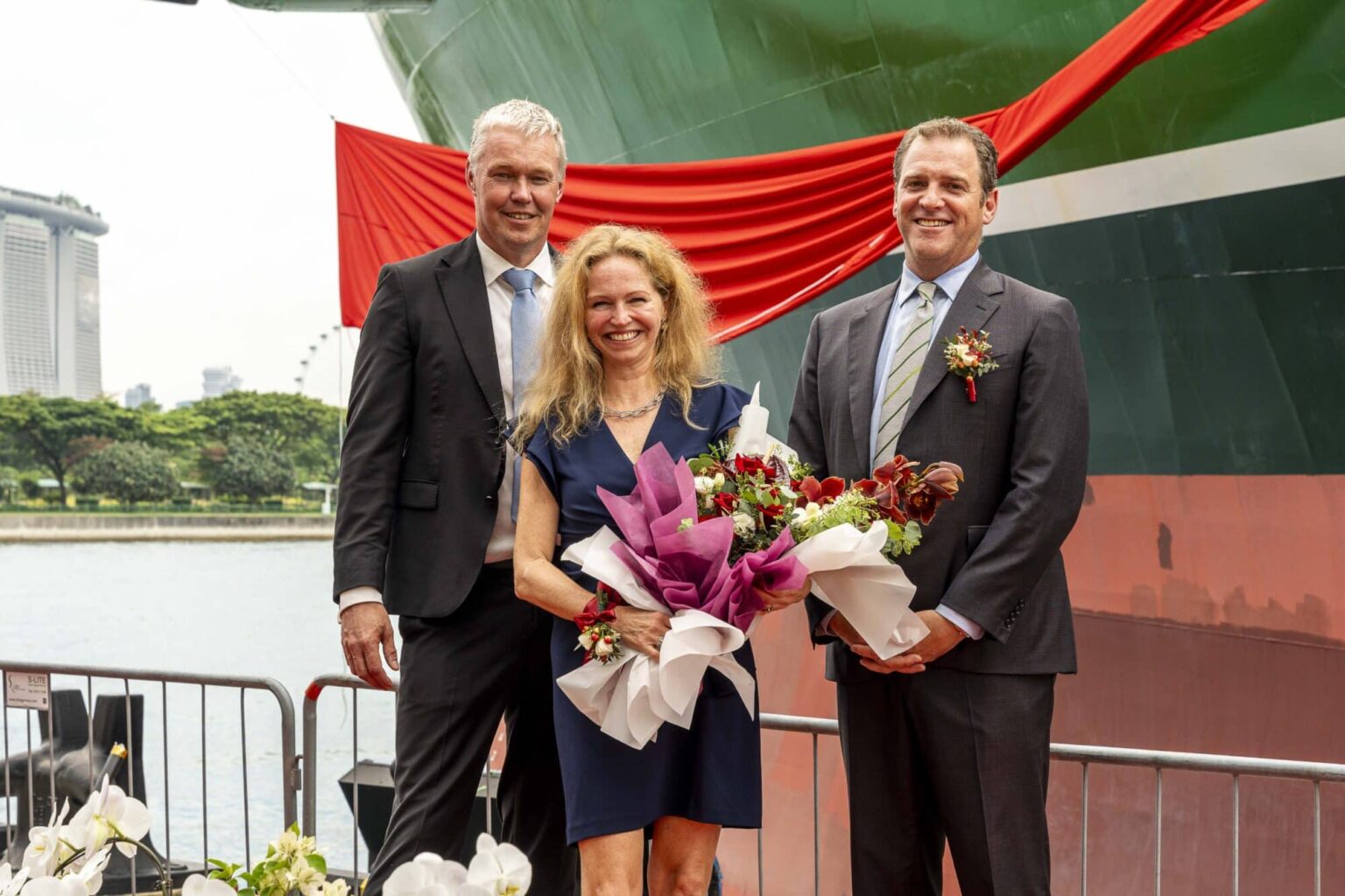 Methanol-fuelled tanker “Stena Prosperous” formally named in Singapore ...