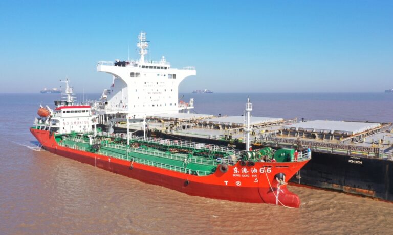 Manifold Times | Insights from the World's Largest Bunkering Port