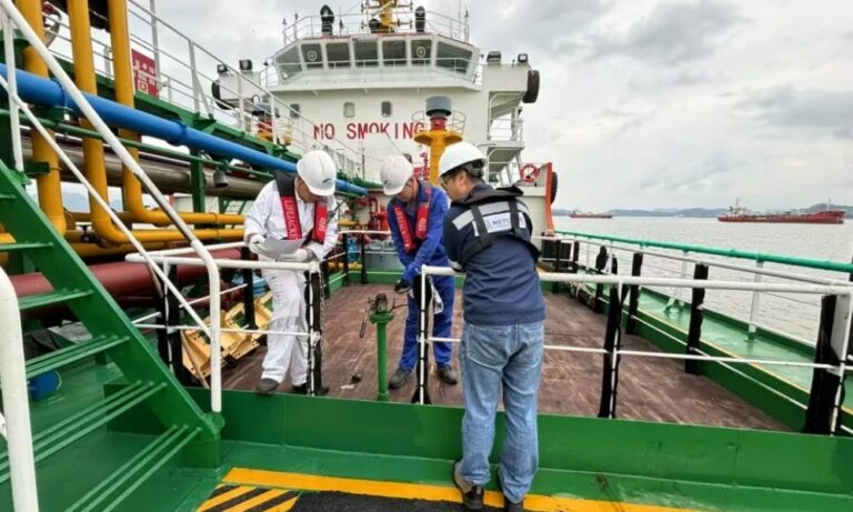 Manifold Times | Insights from the World's Largest Bunkering Port