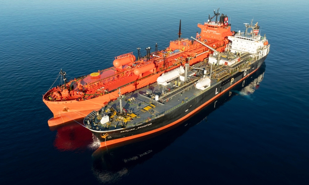 Singapore: Equatorial conducts its first bio-blended LSMGO bunker fuel ...